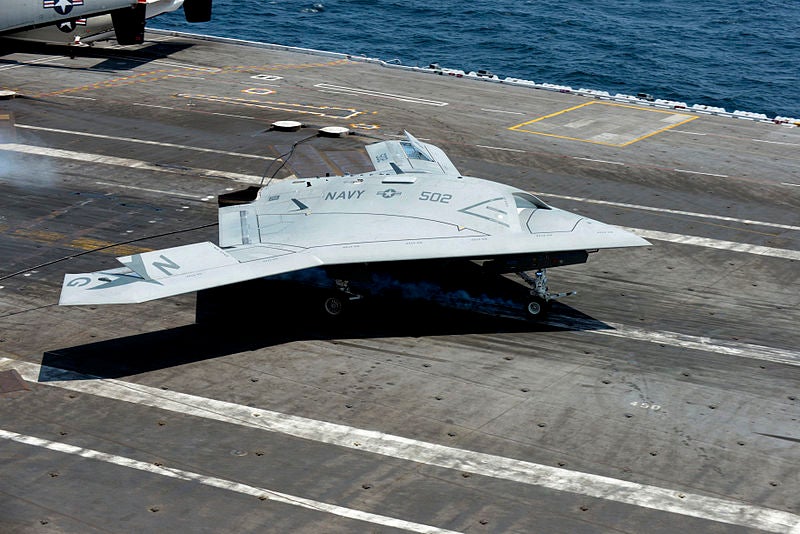 Northrop-built X-47B UCAS-D conducts first carrier-based catapult launch - Airforce Technology